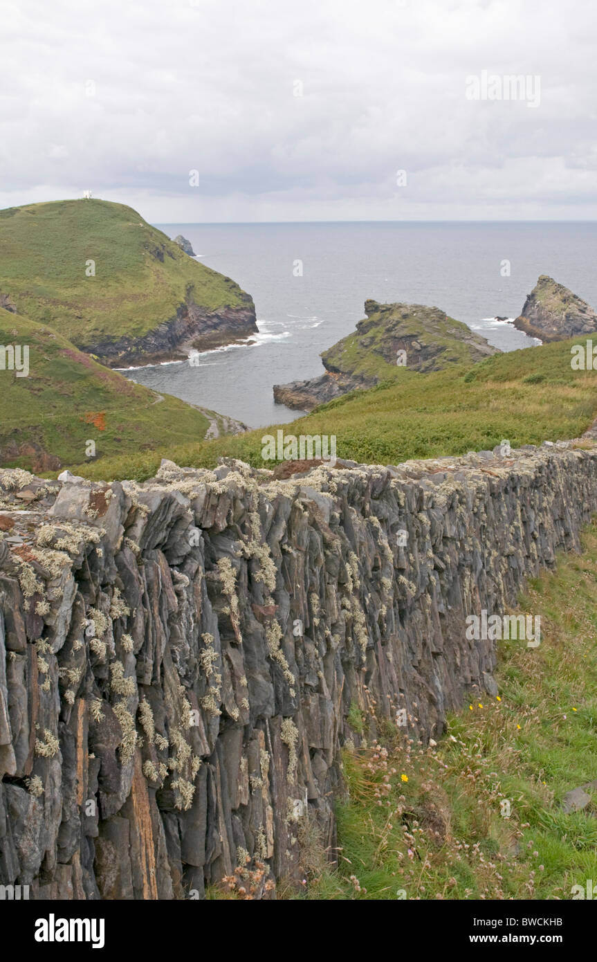 Cornish dry stone wall hi-res stock photography and images - Alamy