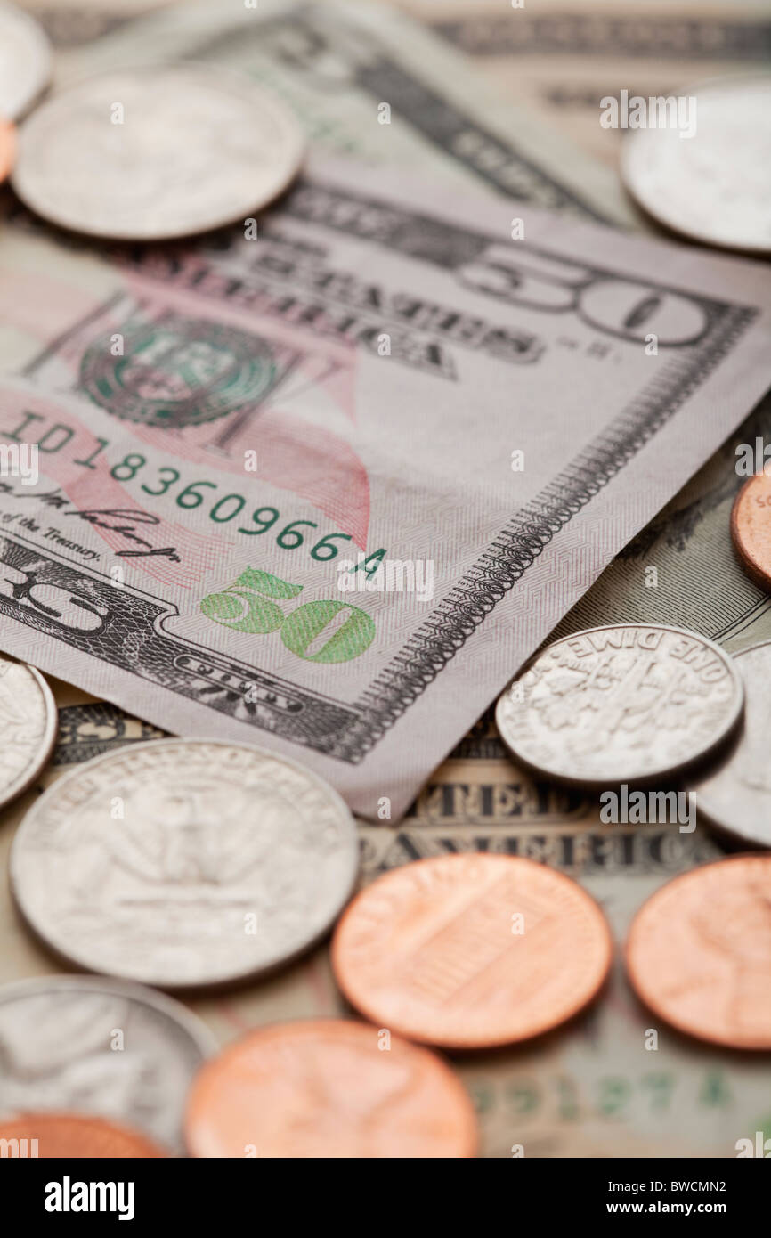 Banknote and coin hi-res stock photography and images - Alamy