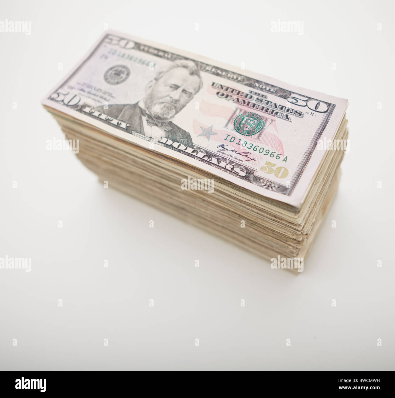 Stack of money banknote hi-res stock photography and images - Alamy