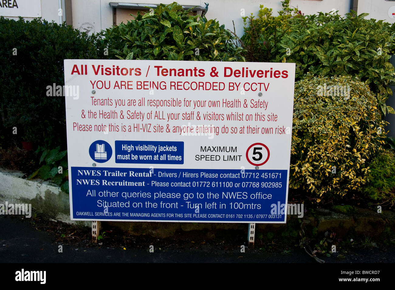 Site Safety Workplace Health & Safety Signs Stock Photo - Alamy