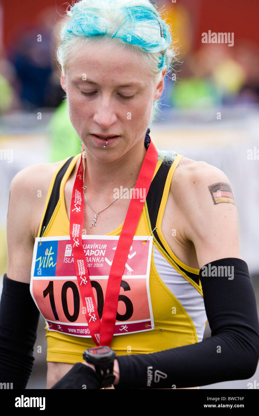 Finish line medals hi-res stock photography and images - Alamy