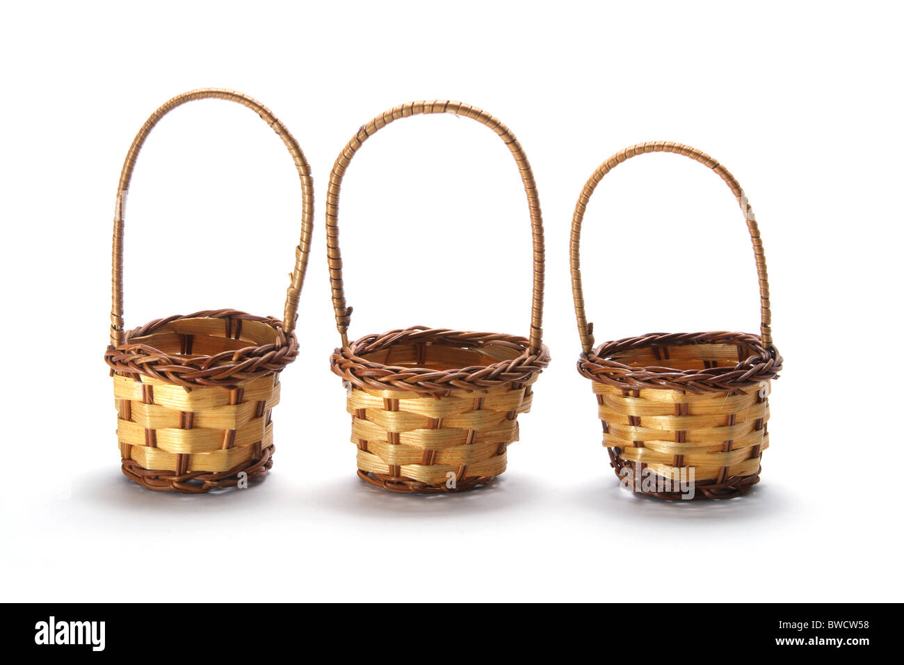 Handicraft cane baskets hi-res stock photography and images - Alamy
