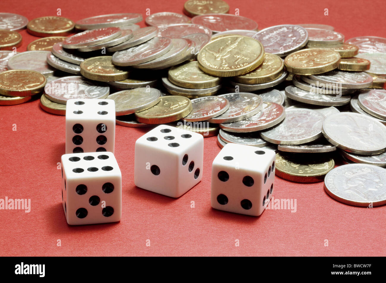 Dice and money hi-res stock photography and images - Alamy