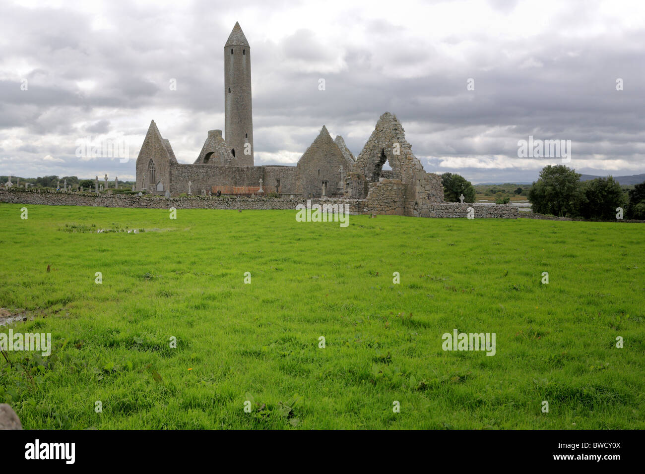 Galway church hi-res stock photography and images - Alamy