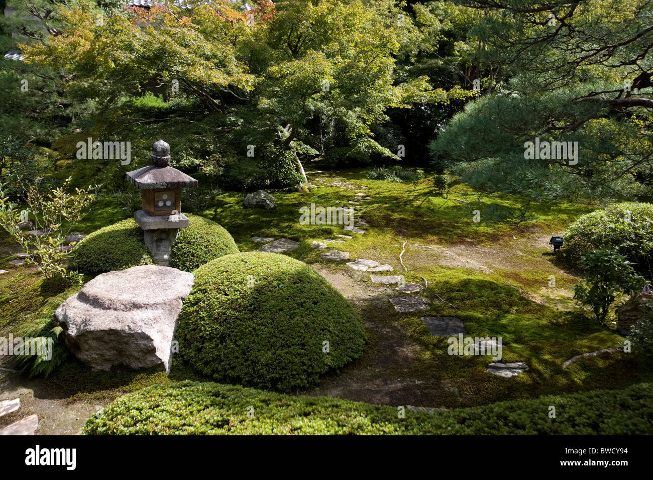 Unryu in temple hi-res stock photography and images - Alamy