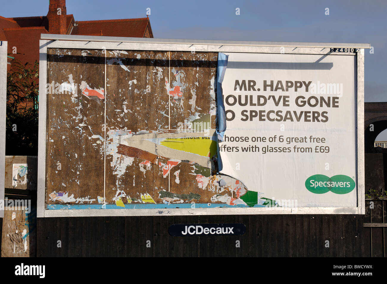 Hoarding ad hi-res stock photography and images - Alamy