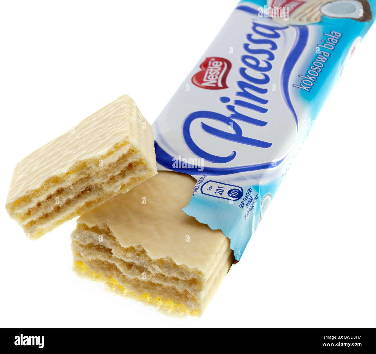 Bar of Nestle Princessa Bardziej kokosowa biata Stock Photo - Alamy