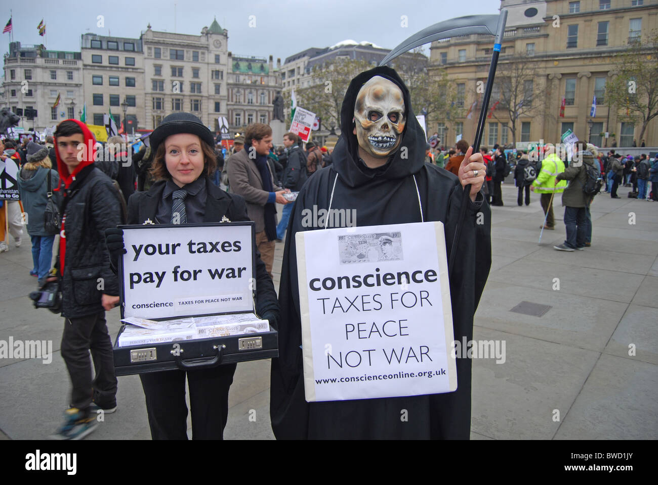 Afghan war protest hi-res stock photography and images - Alamy