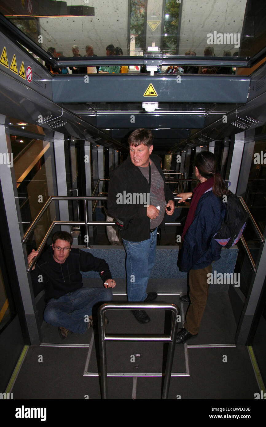 Heidelberger Bergbahn, passengers, funicular railway carriage ...