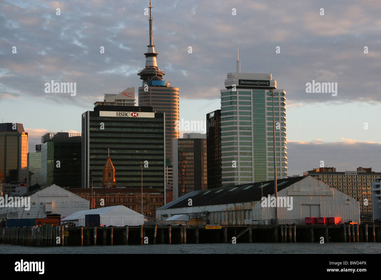 Hsbc new zealand hi-res stock photography and images - Alamy