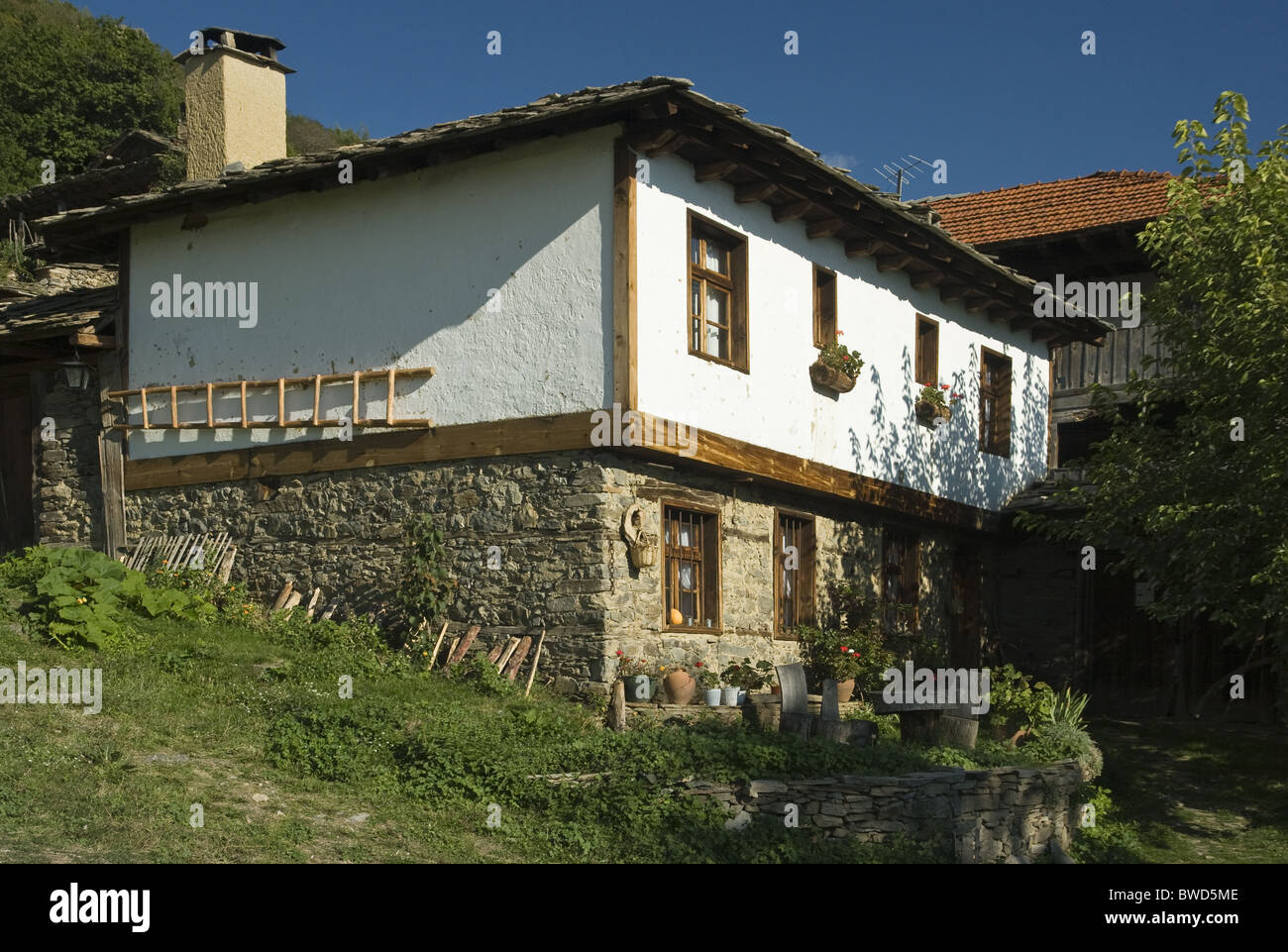 Leshten village, Traditional bulgarian architecture, Gotze Delchev ...
