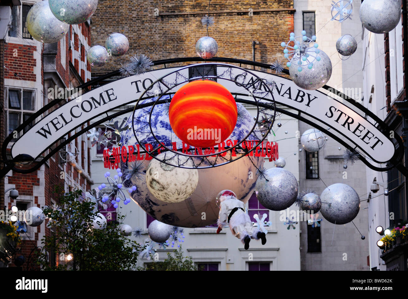 Welcome to Carnaby Street sign and Christmas Decorations, Carnaby ...