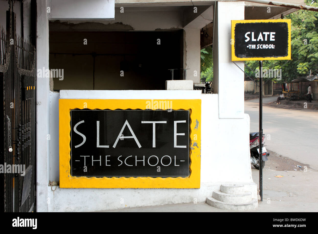 New school india hi-res stock photography and images - Alamy