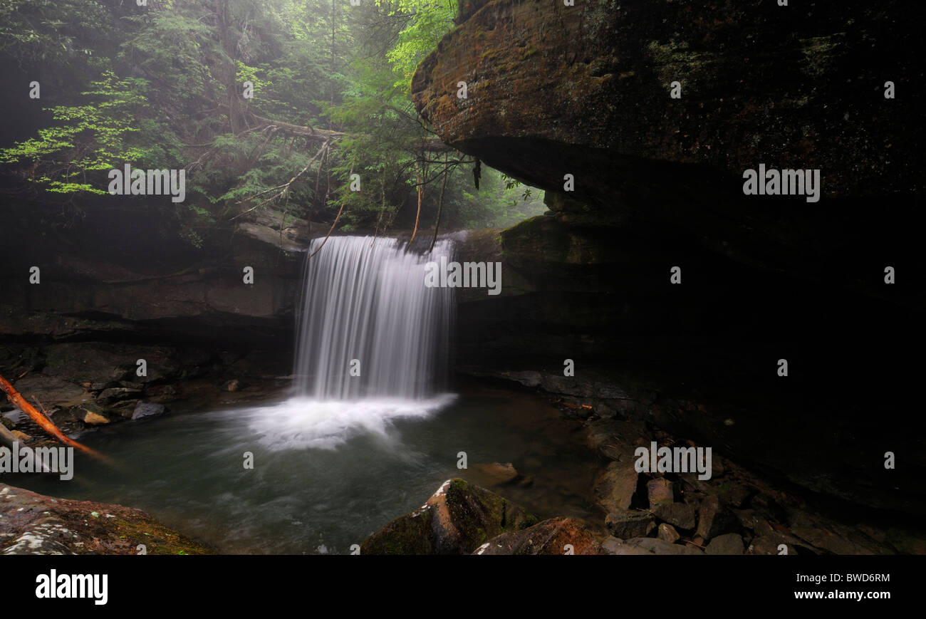 Dog slaughter Falls waterfall Cumberland Falls State Park Kentucky ...