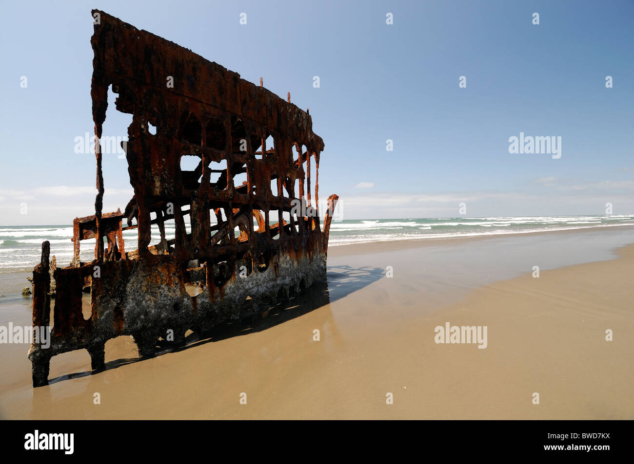 Shipwreck coast oregon hi-res stock photography and images - Alamy