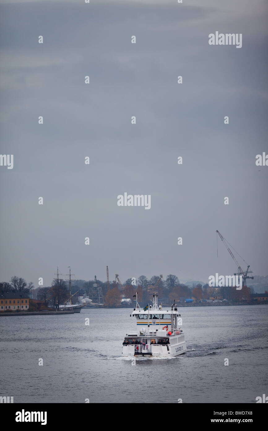 Ocean scene ferry hi-res stock photography and images - Alamy