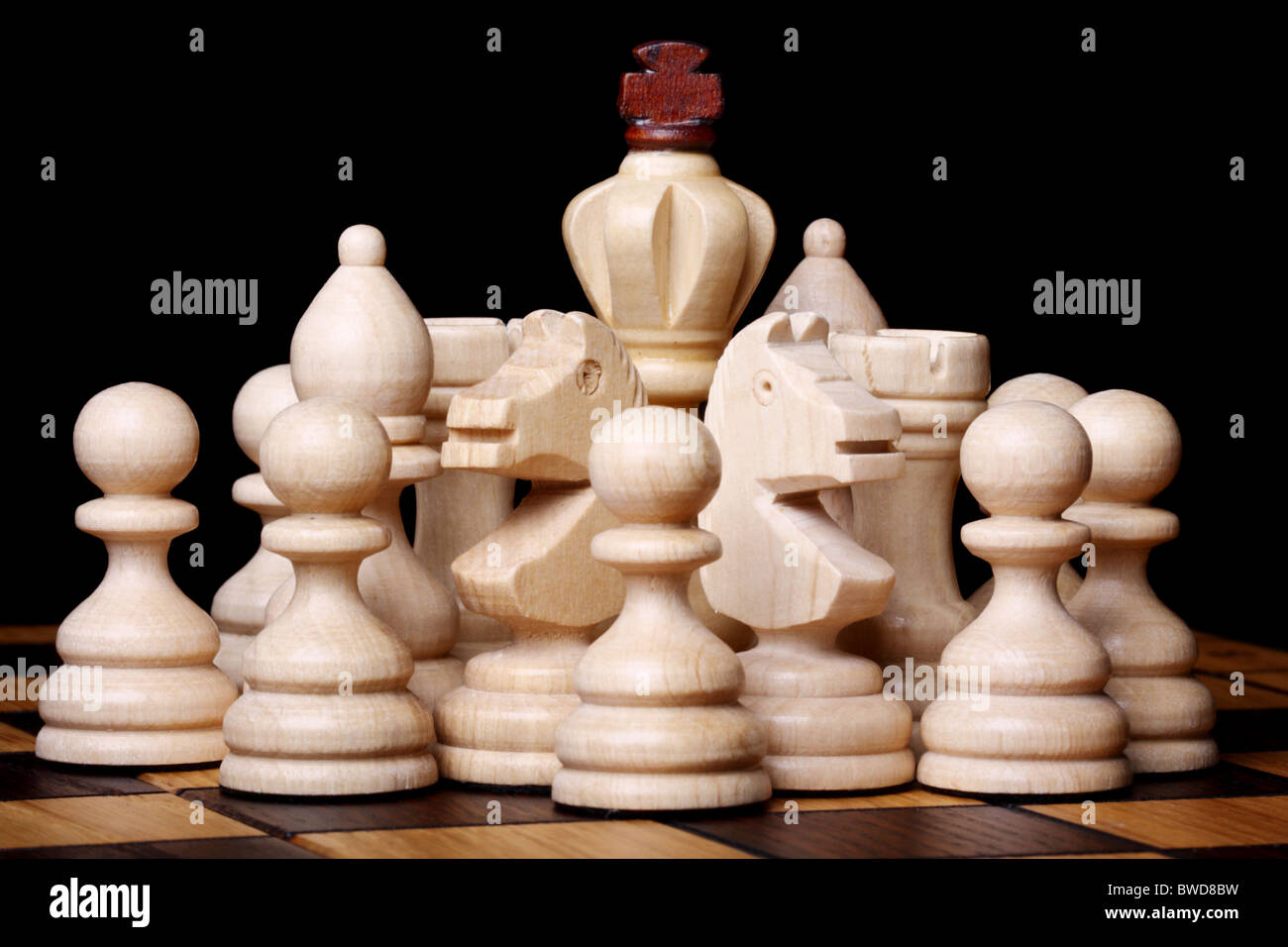 Round chess board hi-res stock photography and images - Alamy