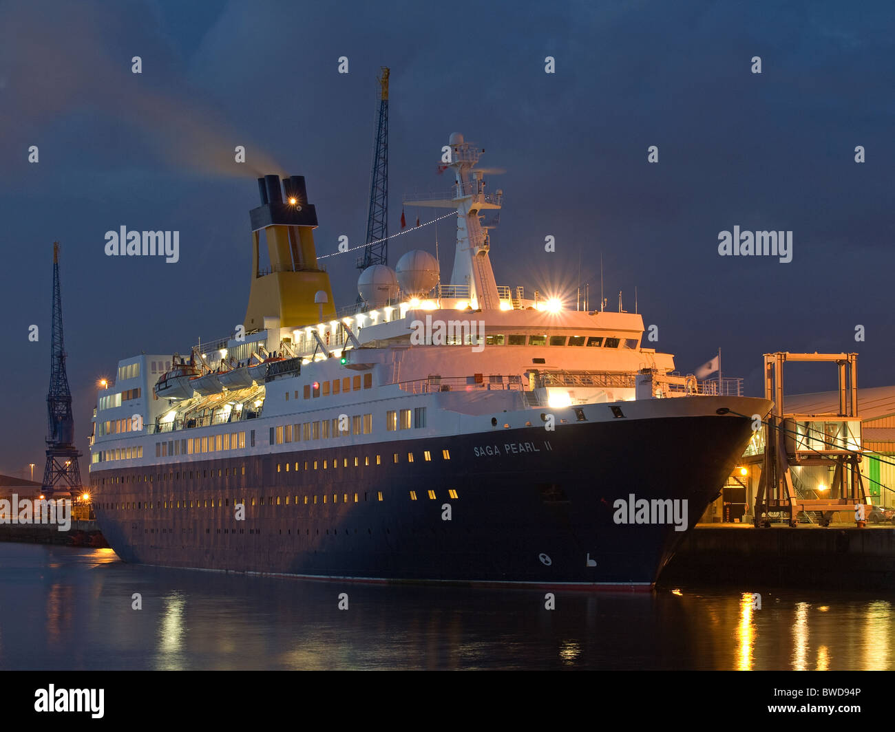 Cruise ship saga pearl ii hi-res stock photography and images - Alamy