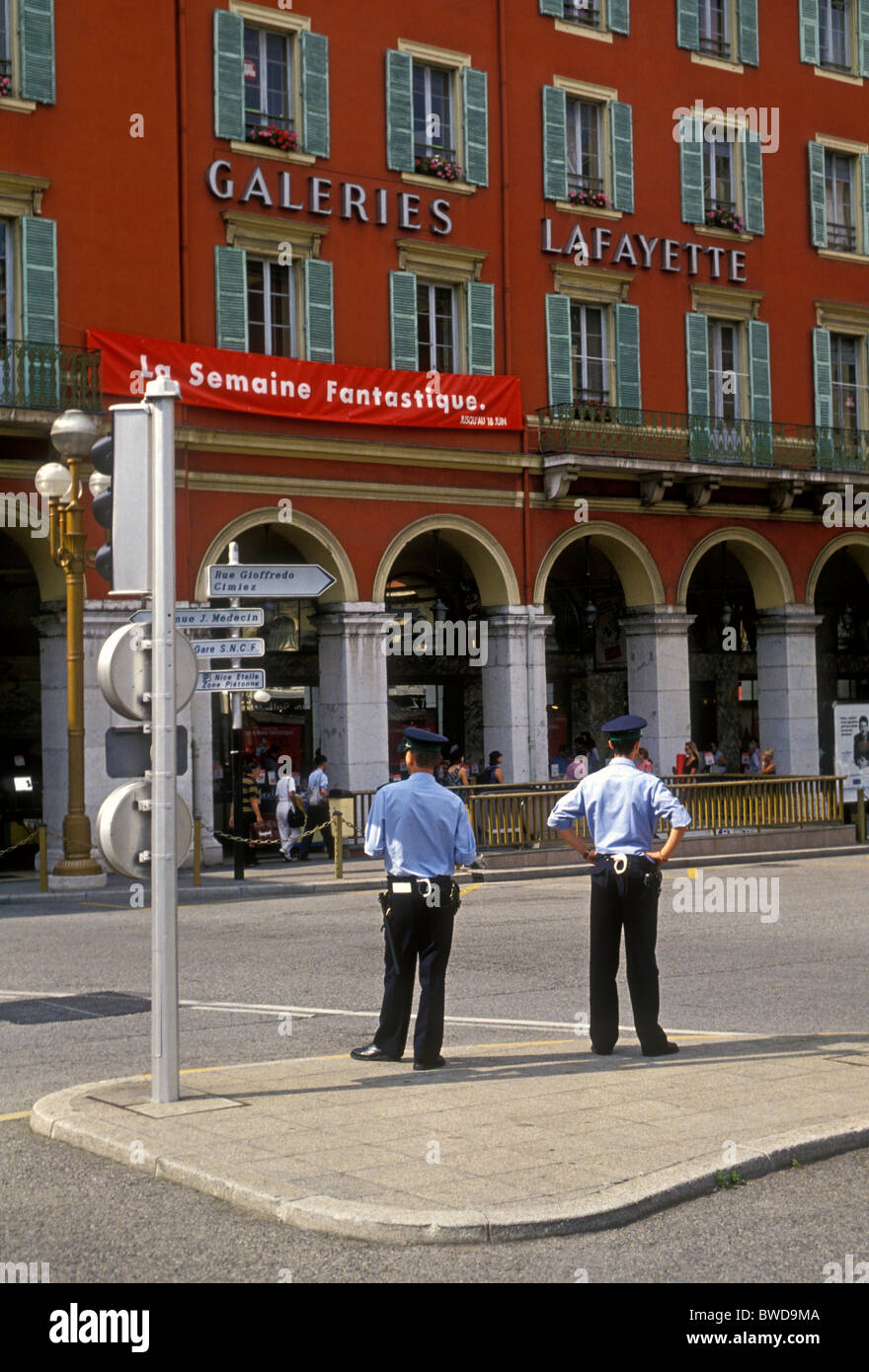 French policemen, French police, policemen, security, Galeries ...