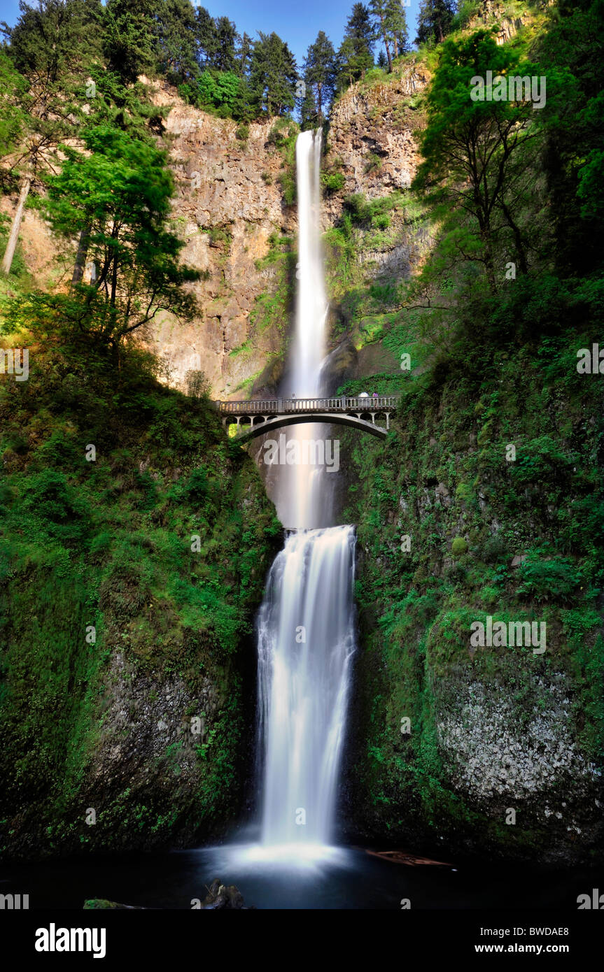 Multnomah Falls waterfall Benson Footbridge bridge Columbia River Gorge ...