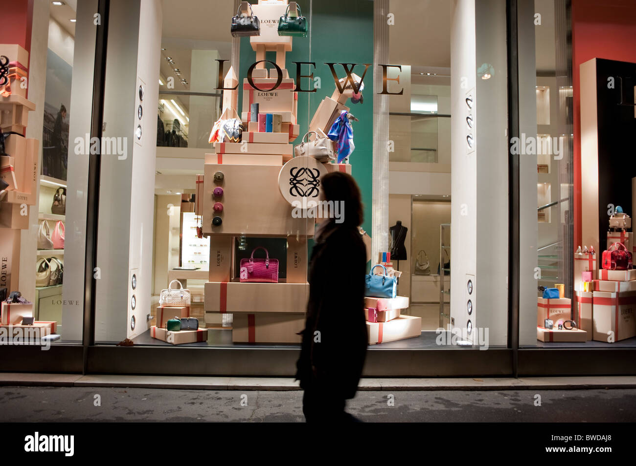 Loewe montaigne hi-res stock photography and images - Alamy