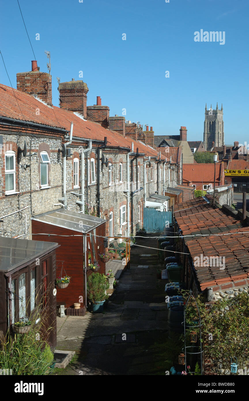 Row terraced housing hi-res stock photography and images - Alamy