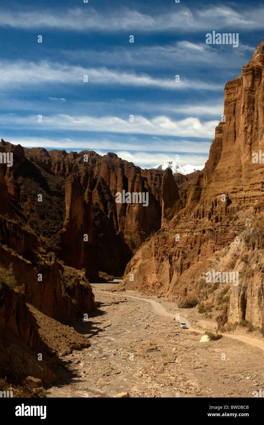 Looking down Palca Canyon, to Mount Illimani, close to La Paz, Bolivia ...