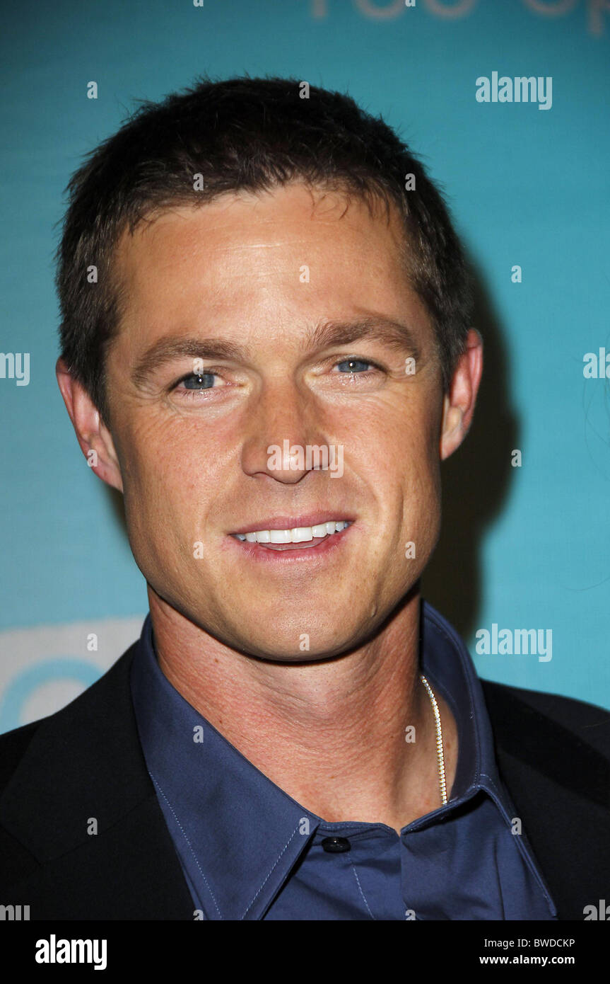 WITHOUT A TRACE Celebrates 100th Episode Stock Photo - Alamy