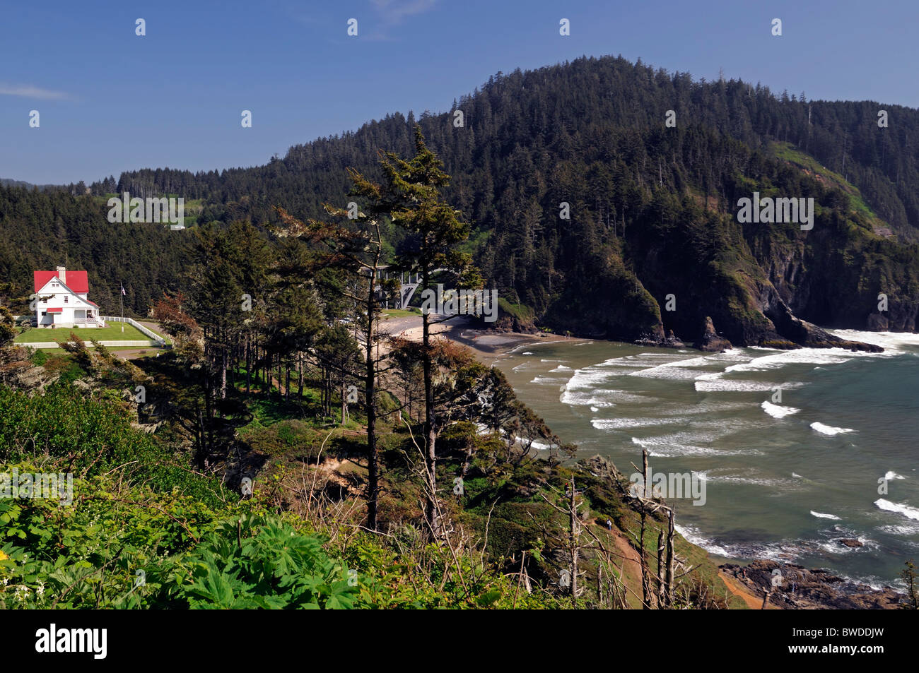 lightkeeper lightkeepers Keepers House Heceta Head lighthouse Florence ...