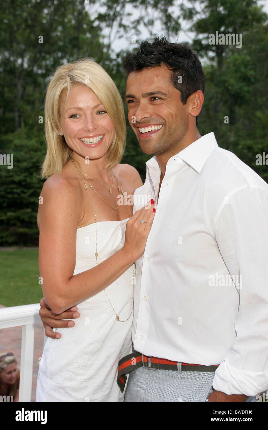 Hampton Magazine Party for Cover Girl Kelly Ripa Stock Photo - Alamy