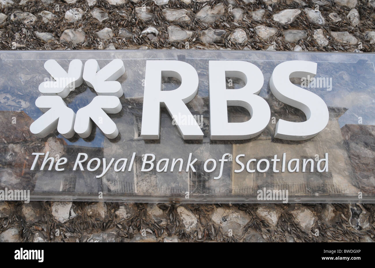 Uk banks logos hi-res stock photography and images - Alamy