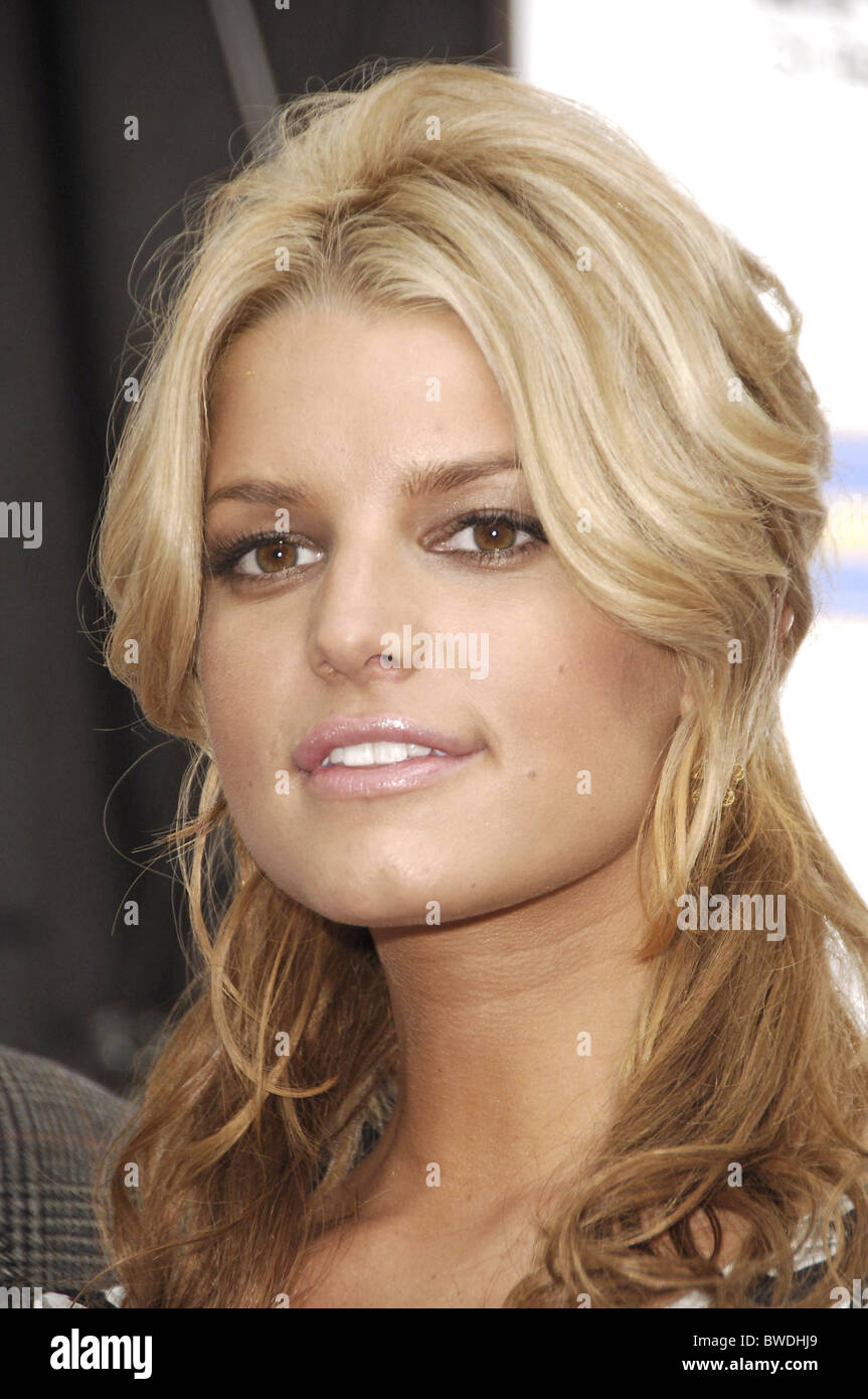 BLOCKBUSTER Total Access Launches New Rental Program for online ...