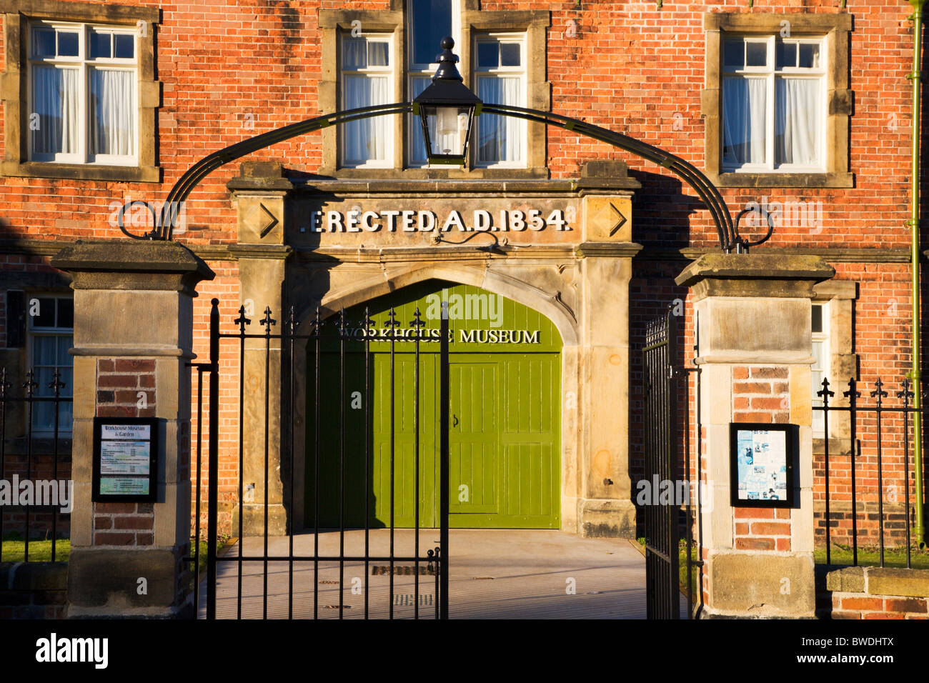 Workhouse hi-res stock photography and images - Alamy