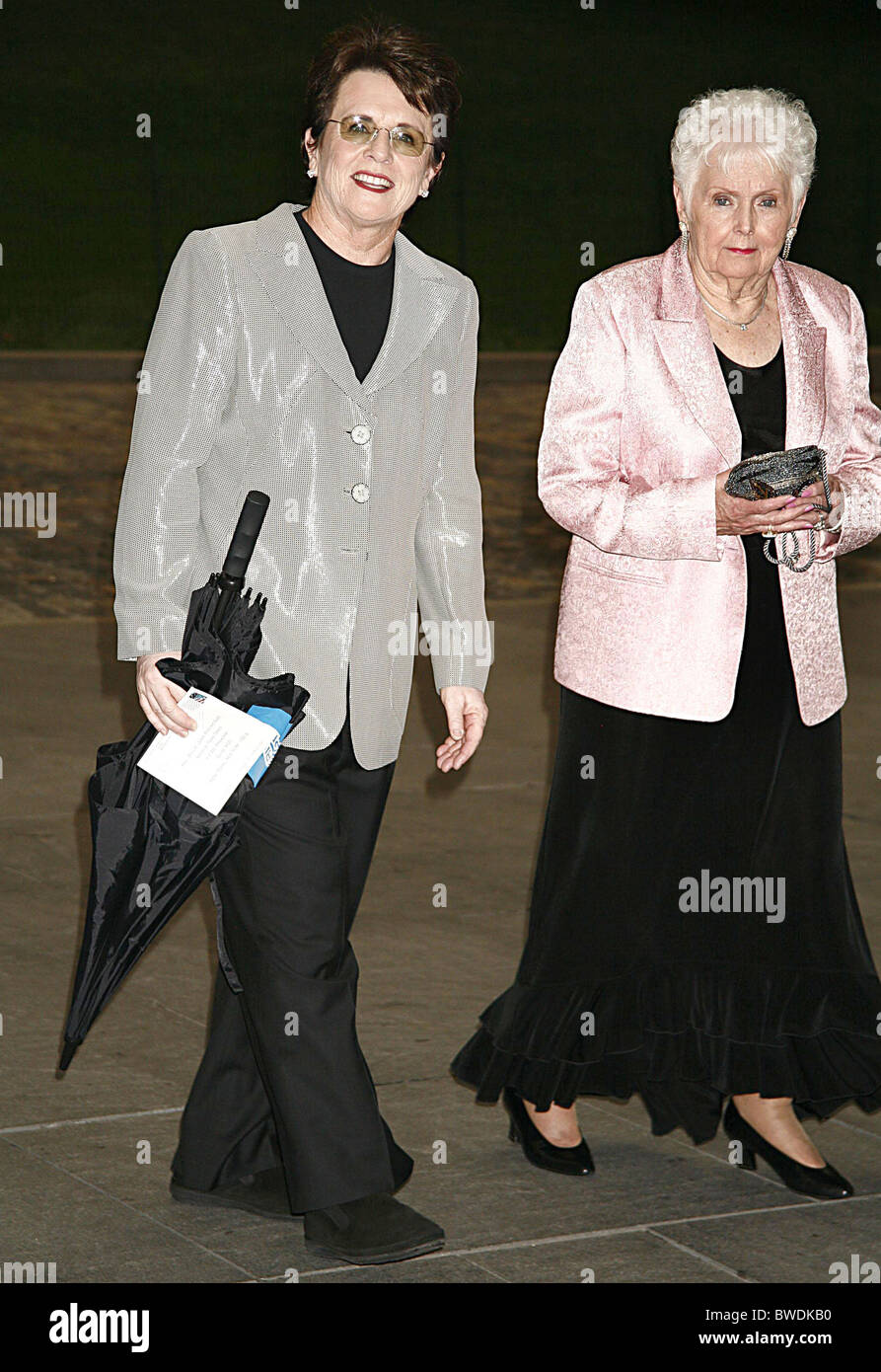 Target Celebration for Tony Bennett's 80th Birthday Stock Photo - Alamy