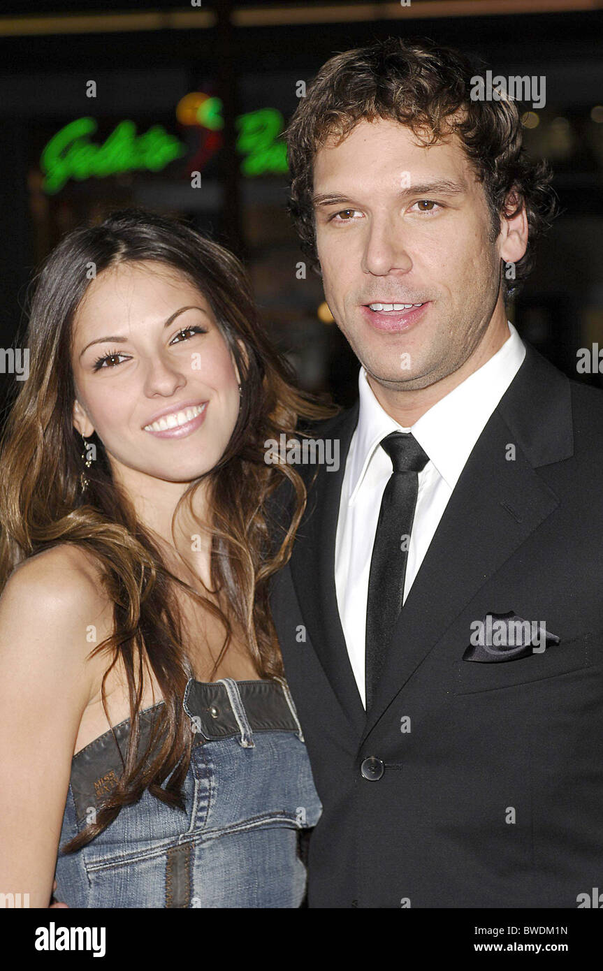 Employee month 2006 dane cook hi-res stock photography and images - Alamy