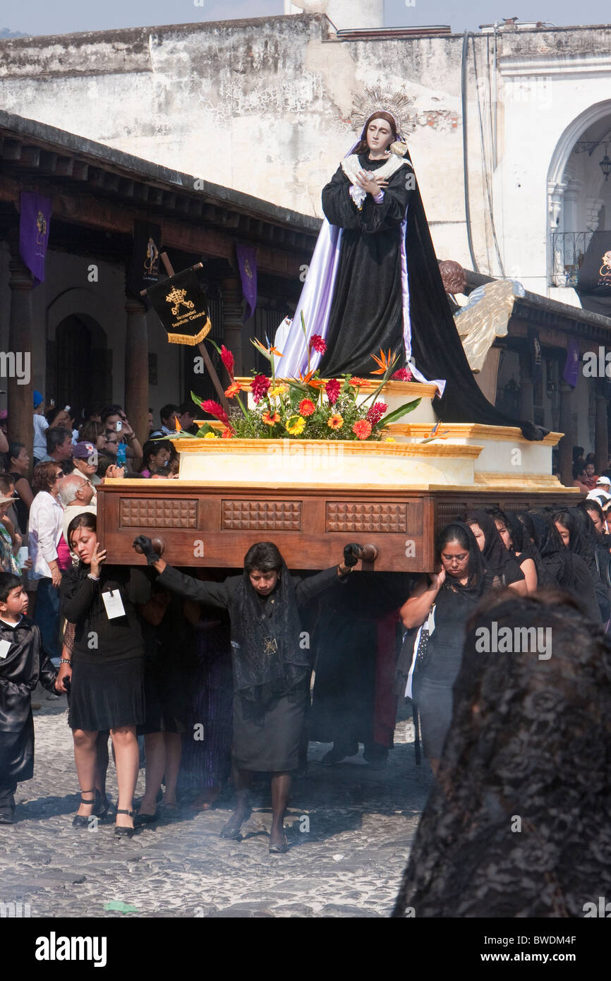 Virgin mary procession hi-res stock photography and images - Alamy