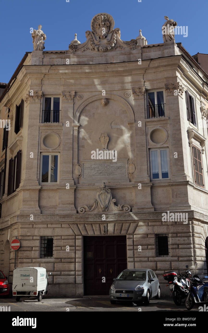 The vatican bank hi-res stock photography and images - Alamy