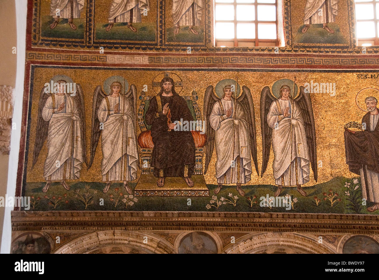 Interior Basilica of Sant'Apollinare Nuovo, Ravenna showing The ...