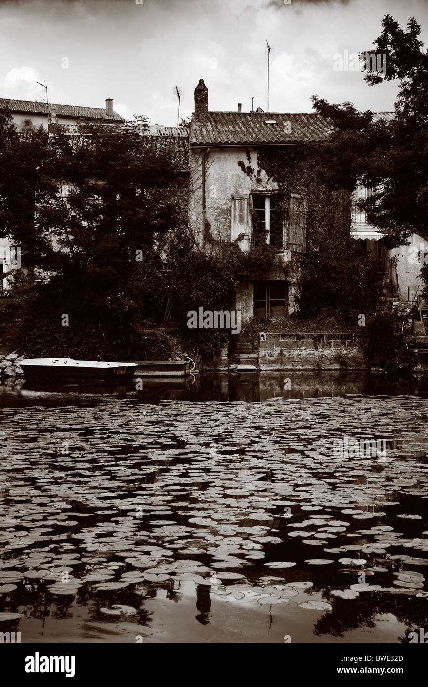 Rural rustic french france hi-res stock photography and images - Alamy