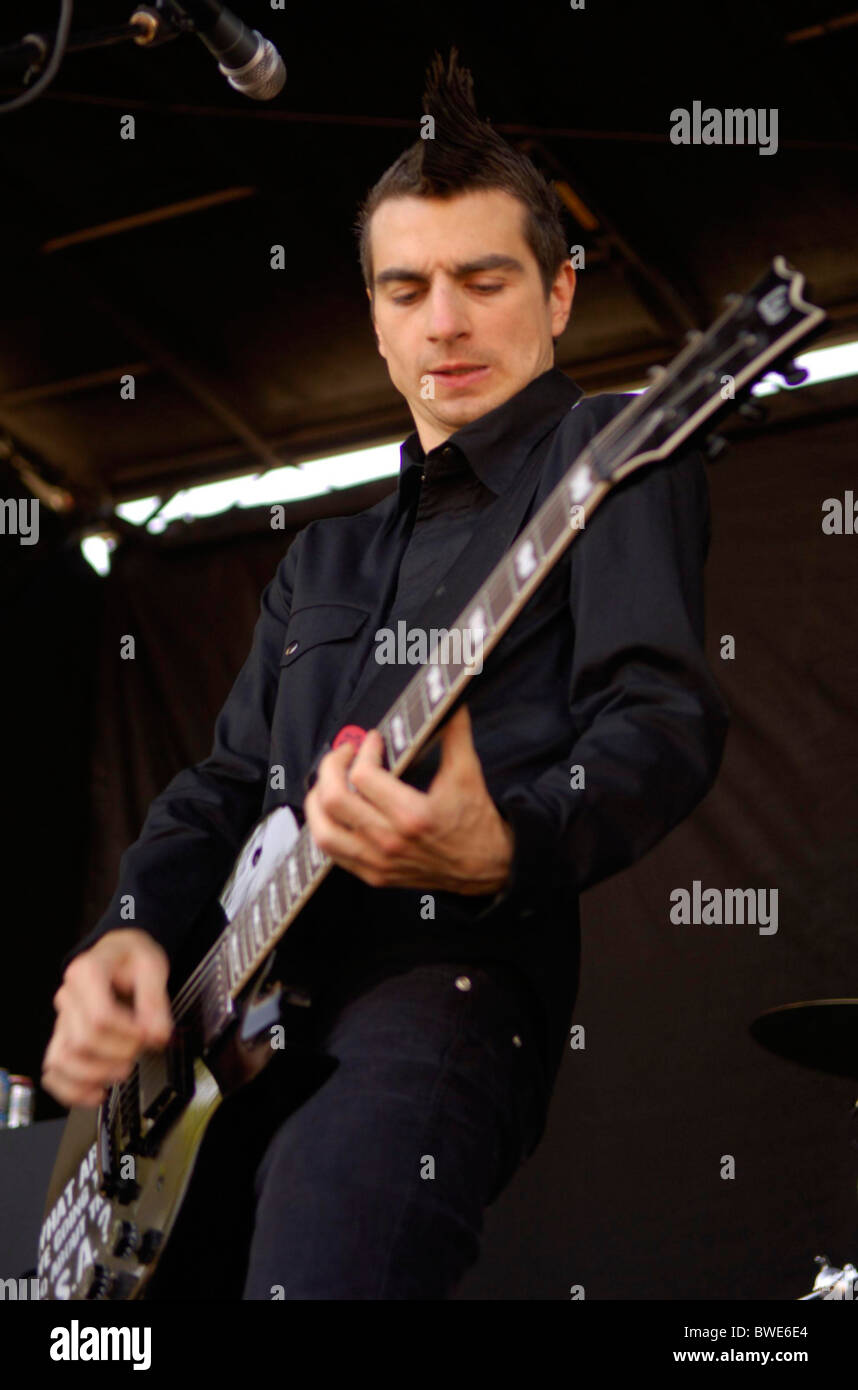 Warped flag hi-res stock photography and images - Alamy