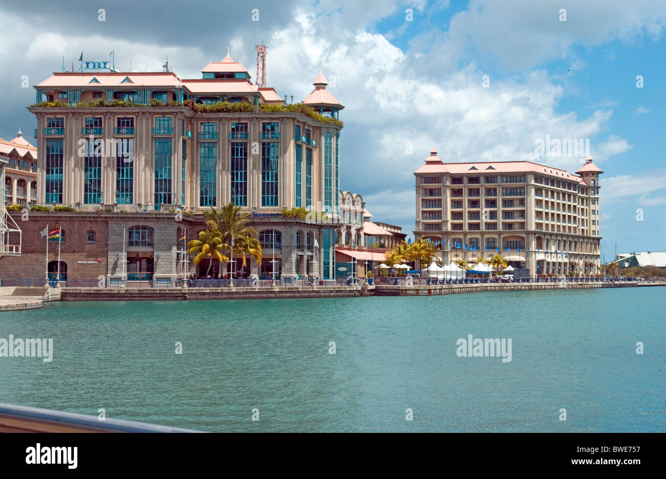 Le Caudan Waterfront shopping and leisure centre in Port Louis ...