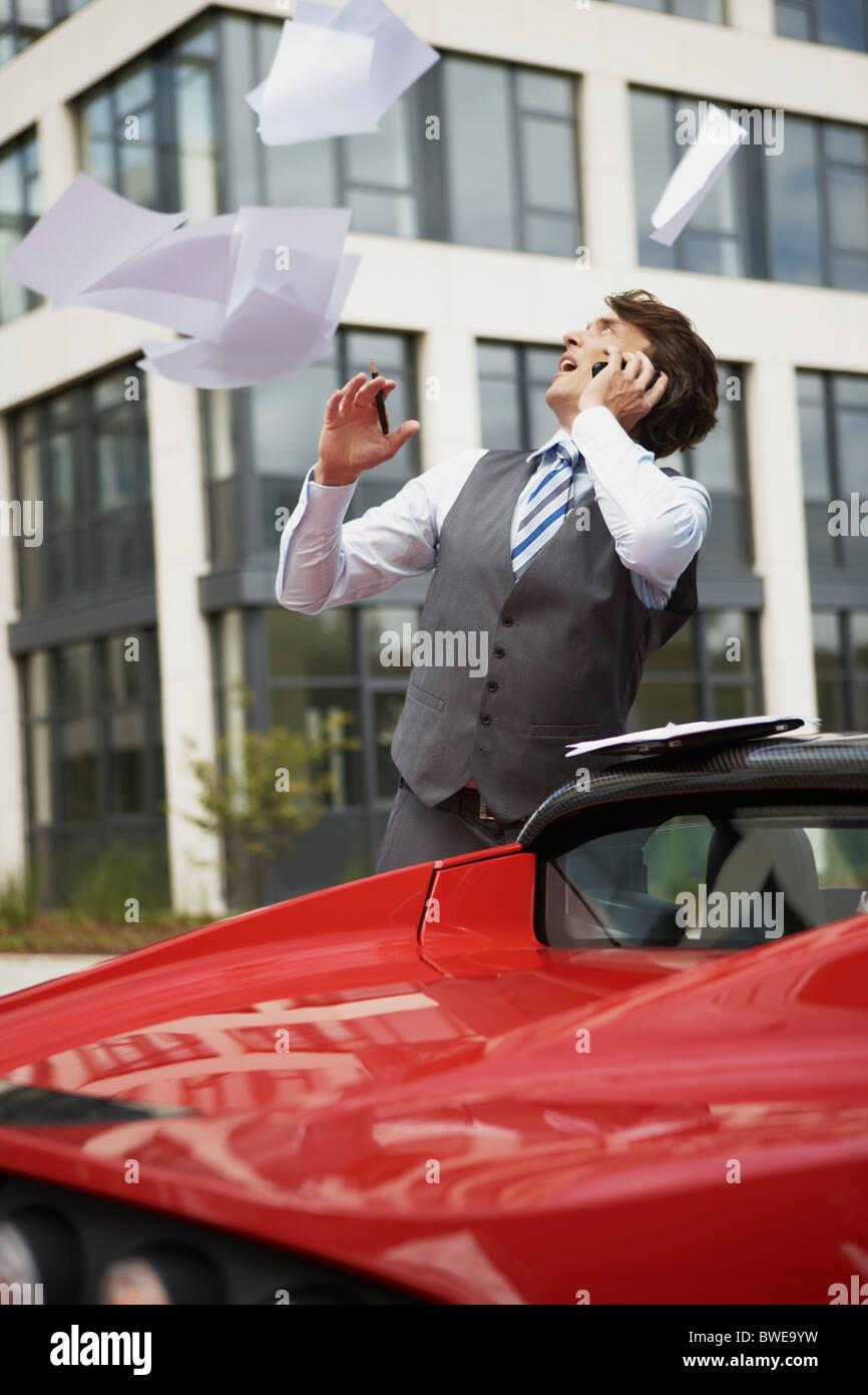 Papers blow wind hi-res stock photography and images - Alamy