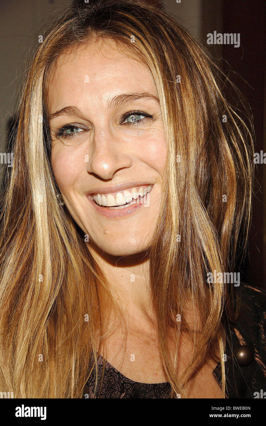 Sarah bird hi-res stock photography and images - Alamy