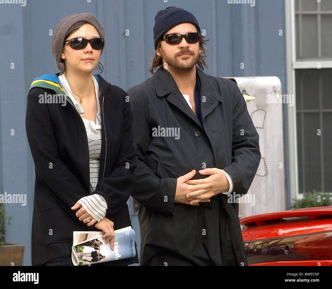 Maggie gyllenhaal and ramona sarsgaard hi-res stock photography and ...