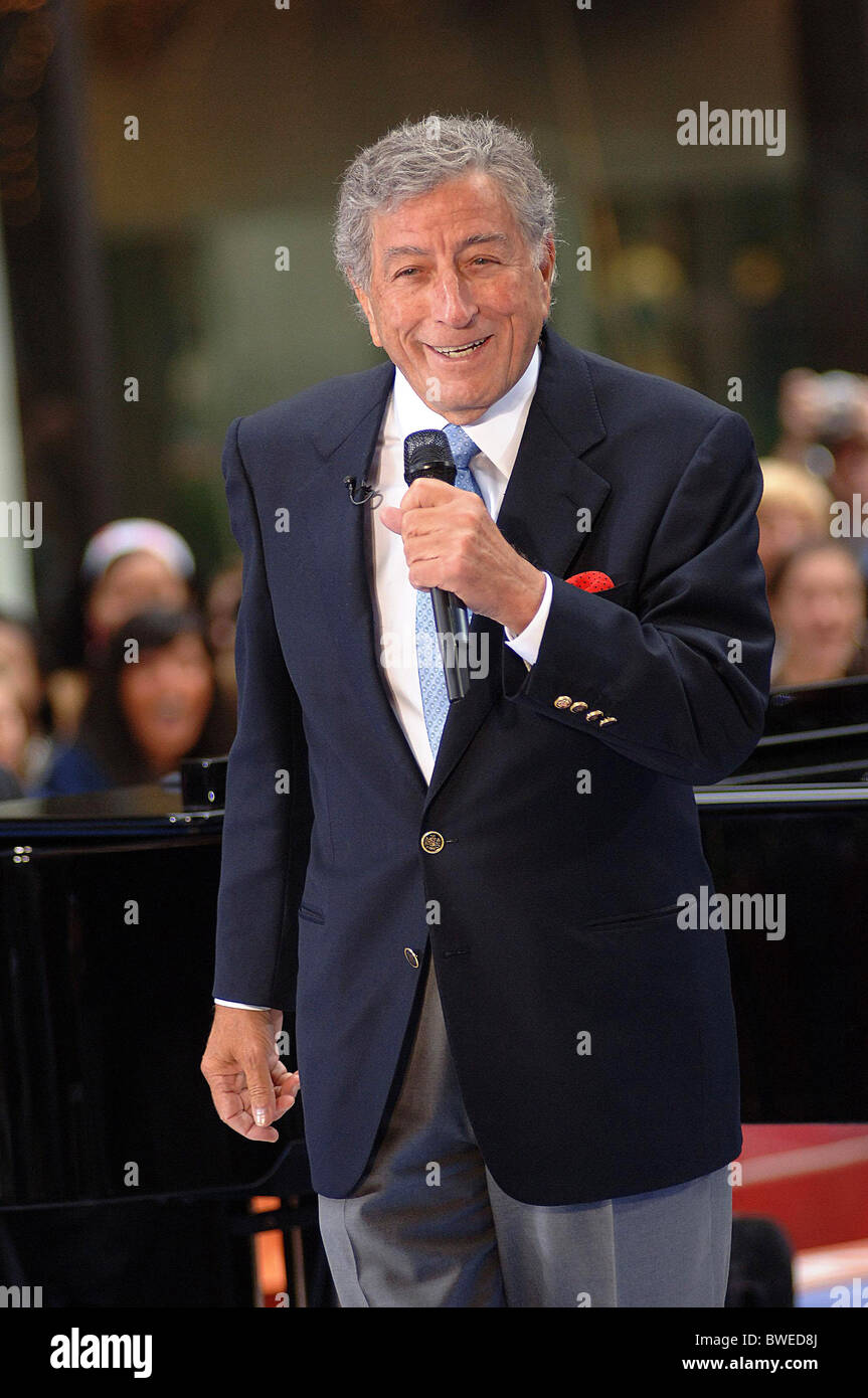 NBC Today Show with Tony Bennett and Billy Joel in Concert Stock Photo ...