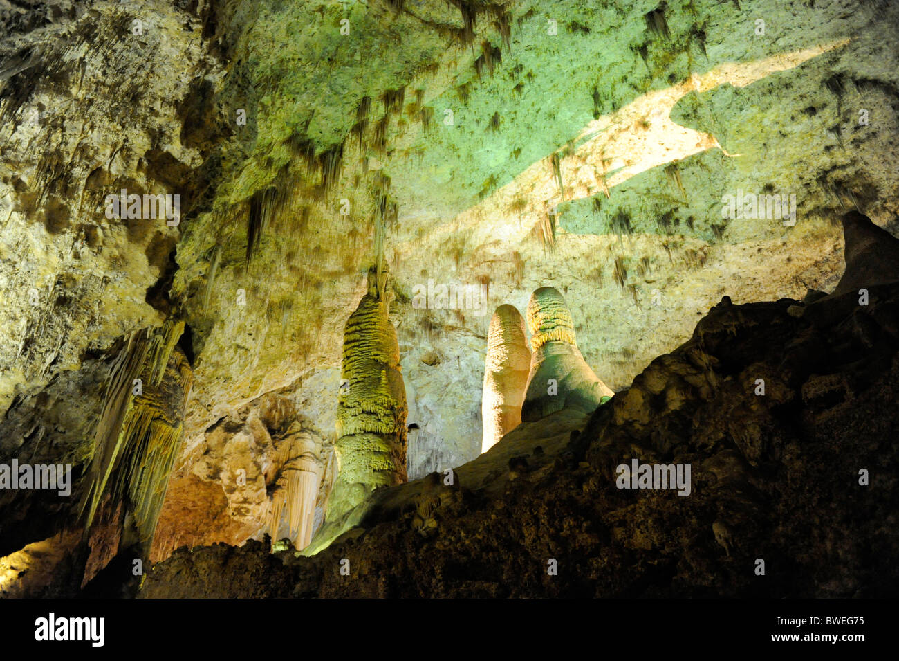 Carlsbad caverns the hall of the giants hi-res stock photography and ...