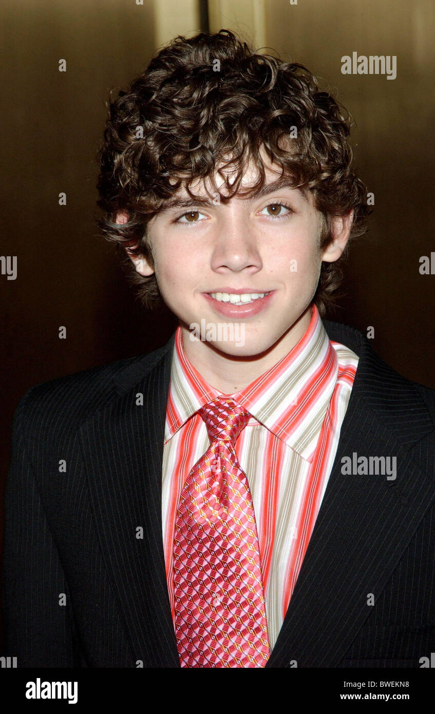 Nbc primetime preview hi-res stock photography and images - Alamy