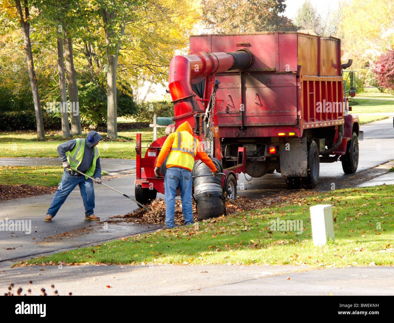 Cleanup crew hi-res stock photography and images - Alamy