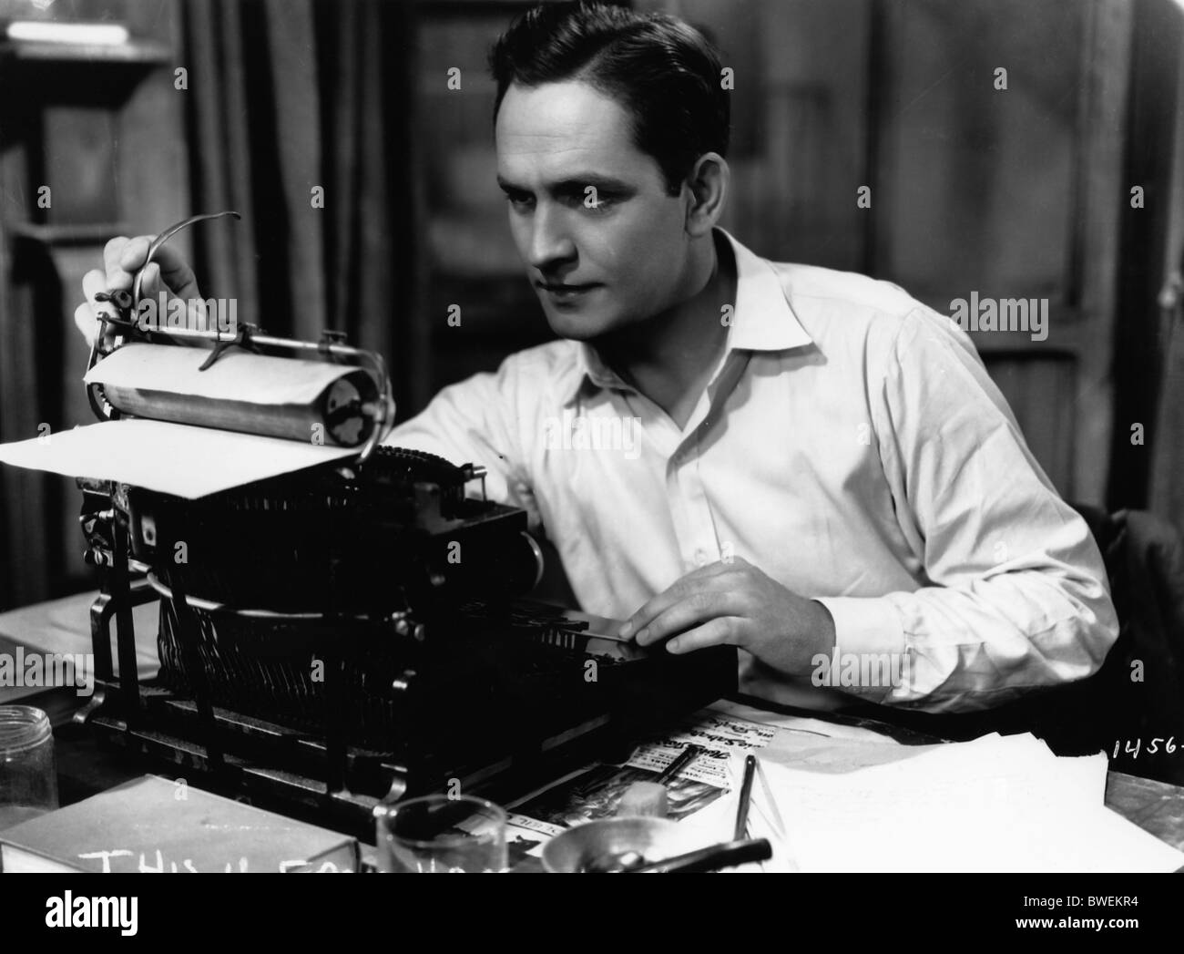 DESIGN FOR LIVING (1933) FREDRIC MARCH ERNST LUBITSCH (DIR) 001 ...