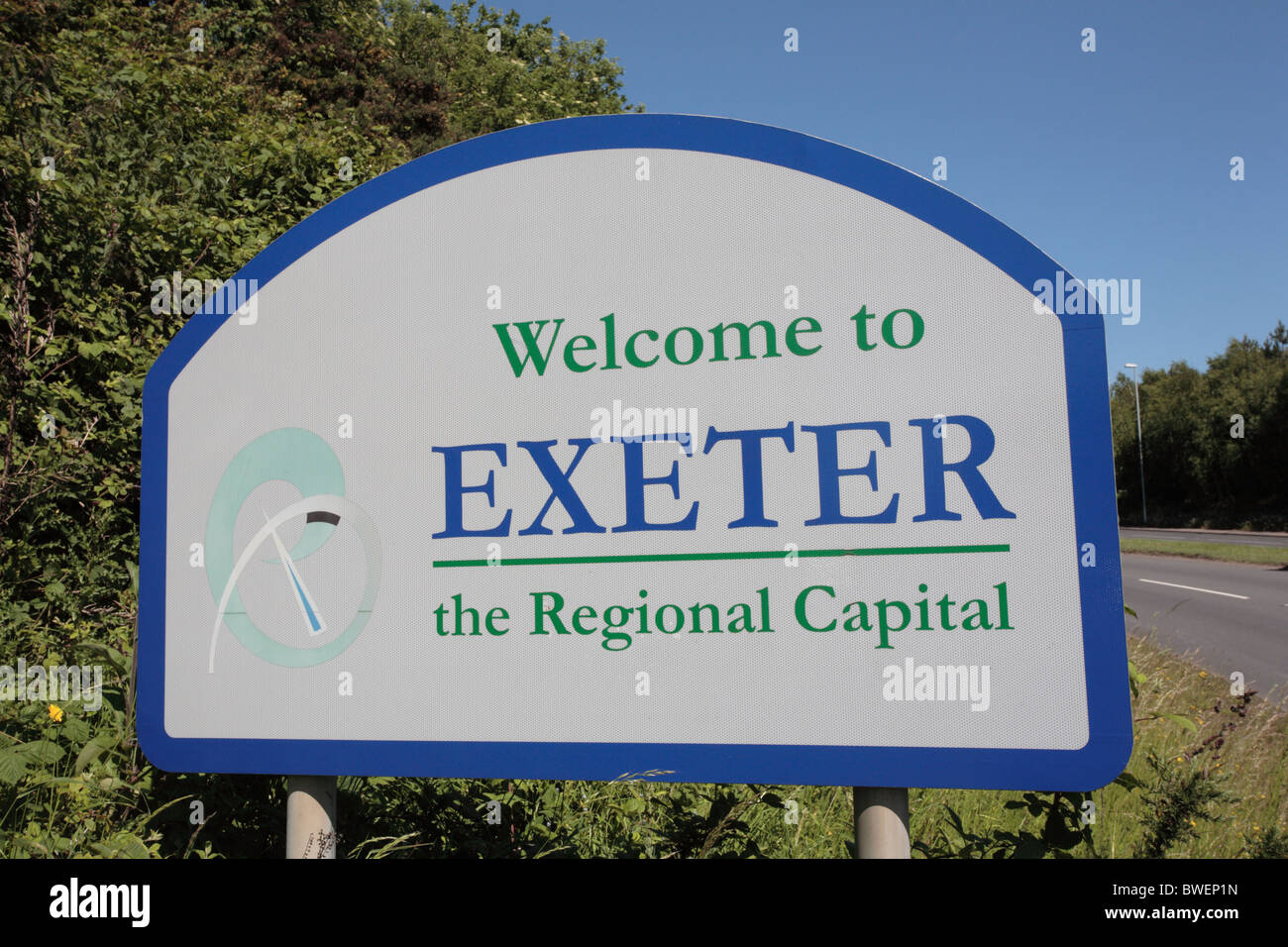 Welcome to Exeter sign Stock Photo - Alamy